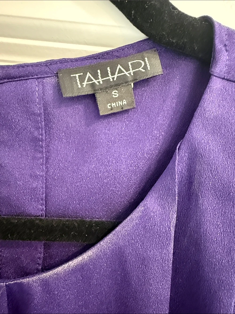 Tahari | Tops | Tahari Violet Ruffled Sleeveless Shell Top | Poshmark